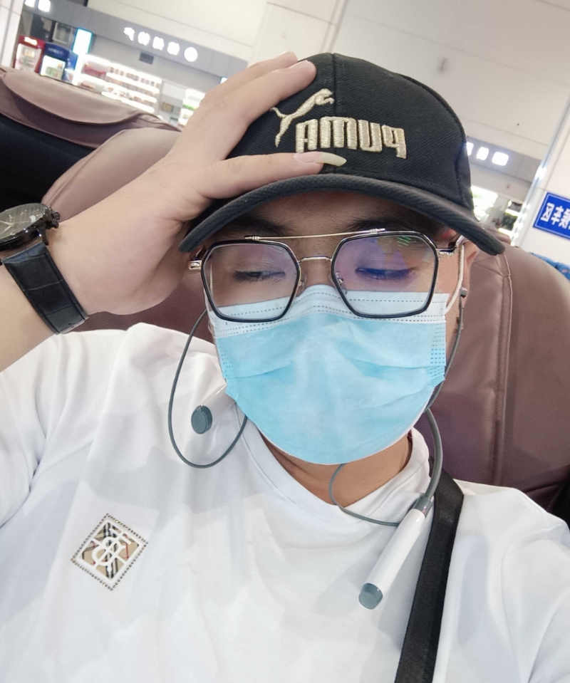 天津伴游陪游SMsmsmsmsm的资料及照片微信信息-30岁-天津伴游网-尤伴网